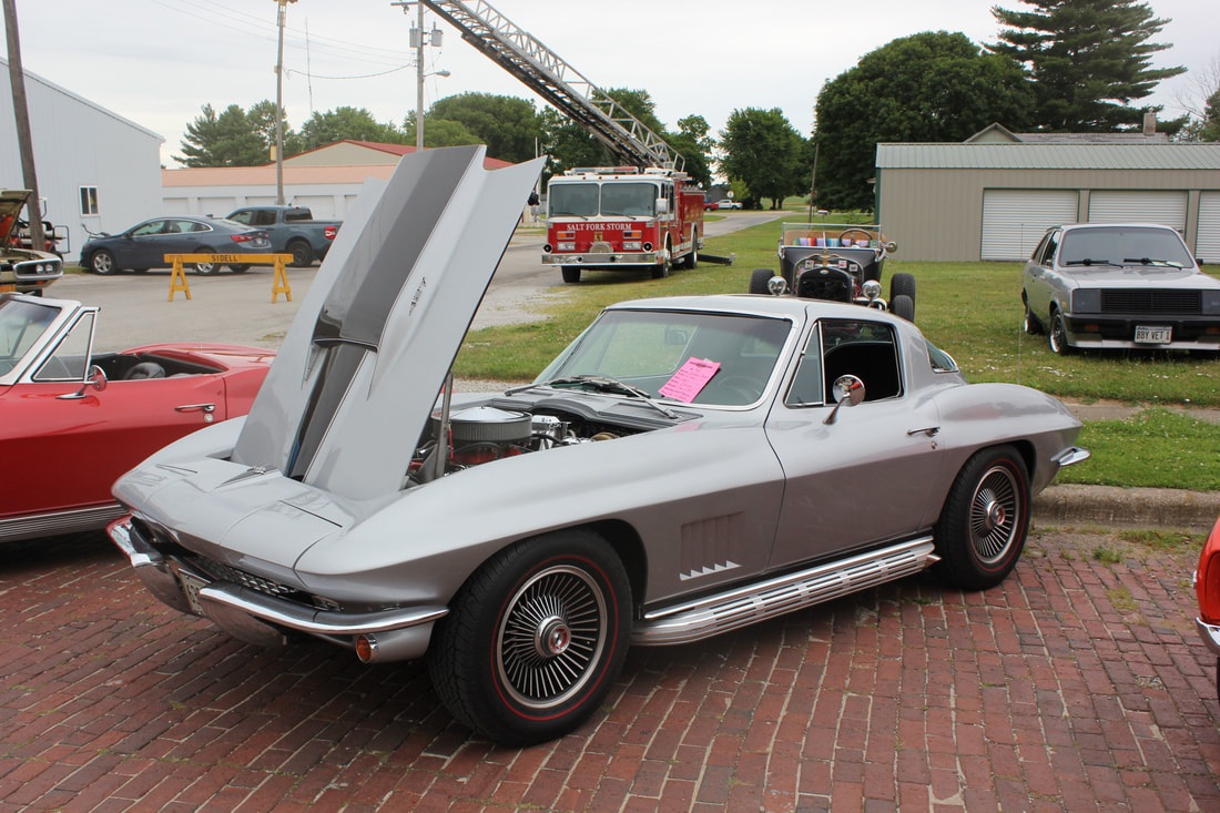 2024 Sidell Show Pics - CHAMPAIGN URBANA SUNDOWNERS CAR CLUB LTD.